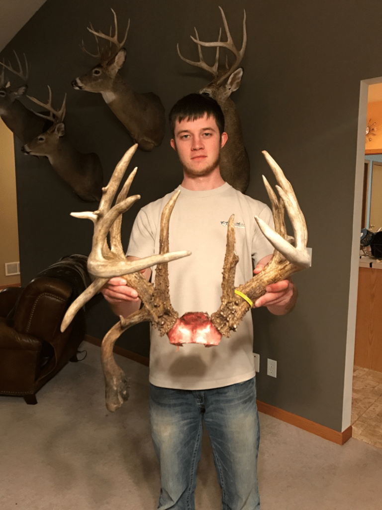 Our Hunting Guides | Deer & Turkey | Xtreme Hunts - Pike County, IL ...